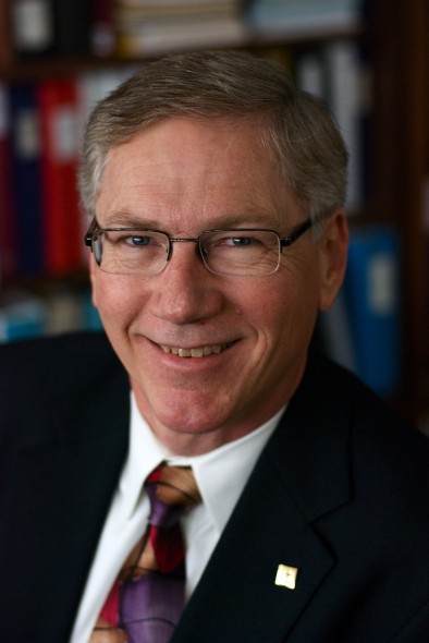 Rodney Carter to receive Weaver Medal of Honor - Drake University Newsroom