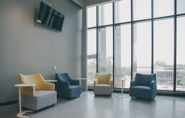 Collier-Scripps Hall Opens its Doors - Drake University Newsroom