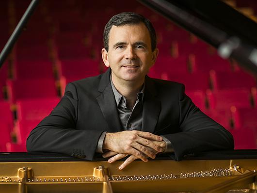 Keys to Excellence closes season with James Giles - Drake University ...