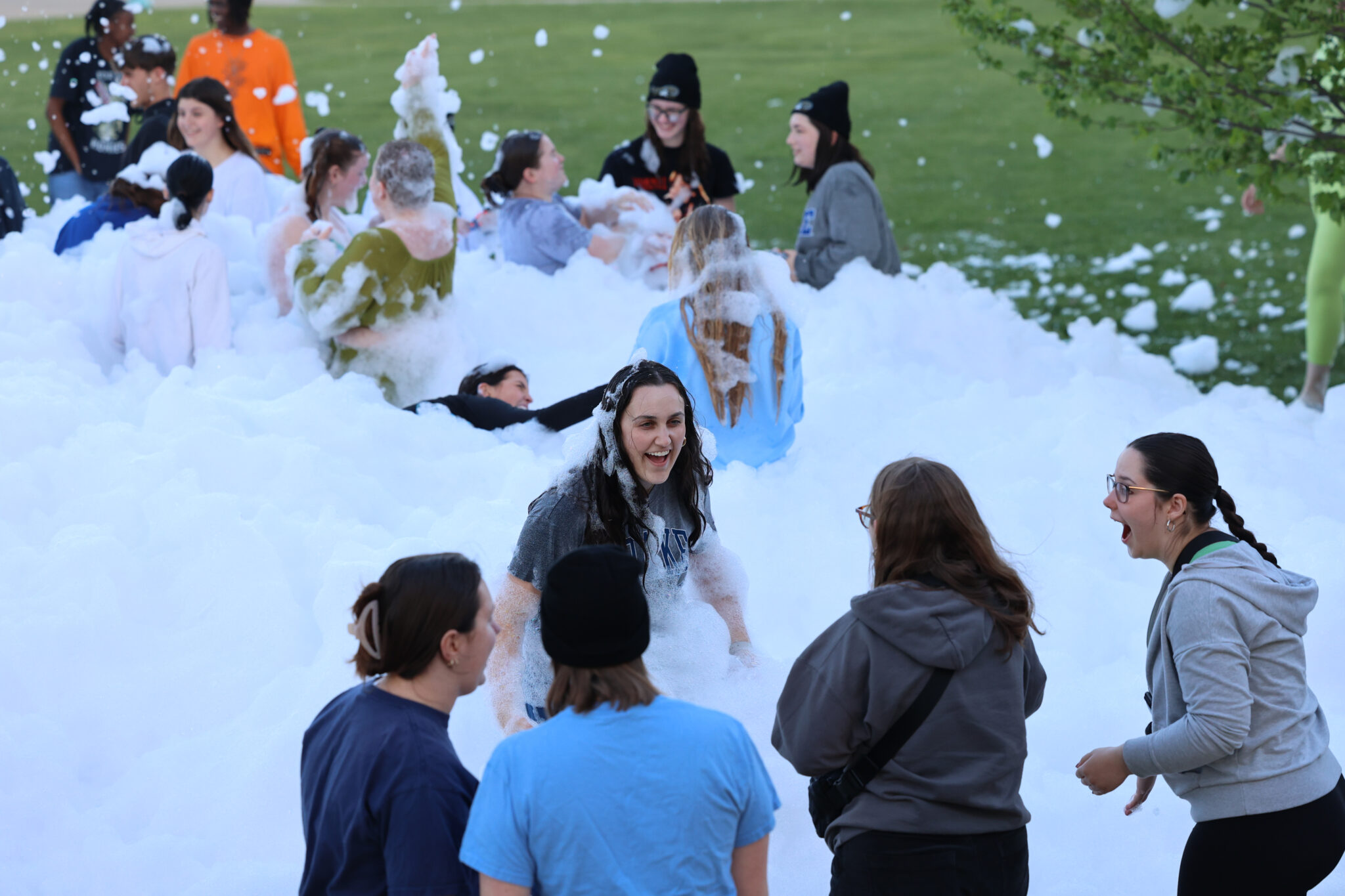 Everything You Need to Know About the 2025 Drake Relays - Drake ...