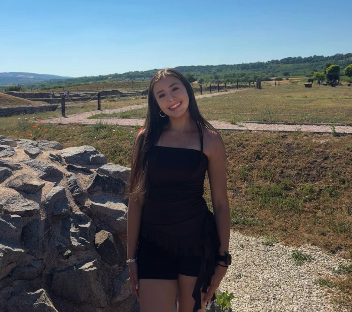 Voices of Drake: Alondra Flores-Espino - Drake University Newsroom